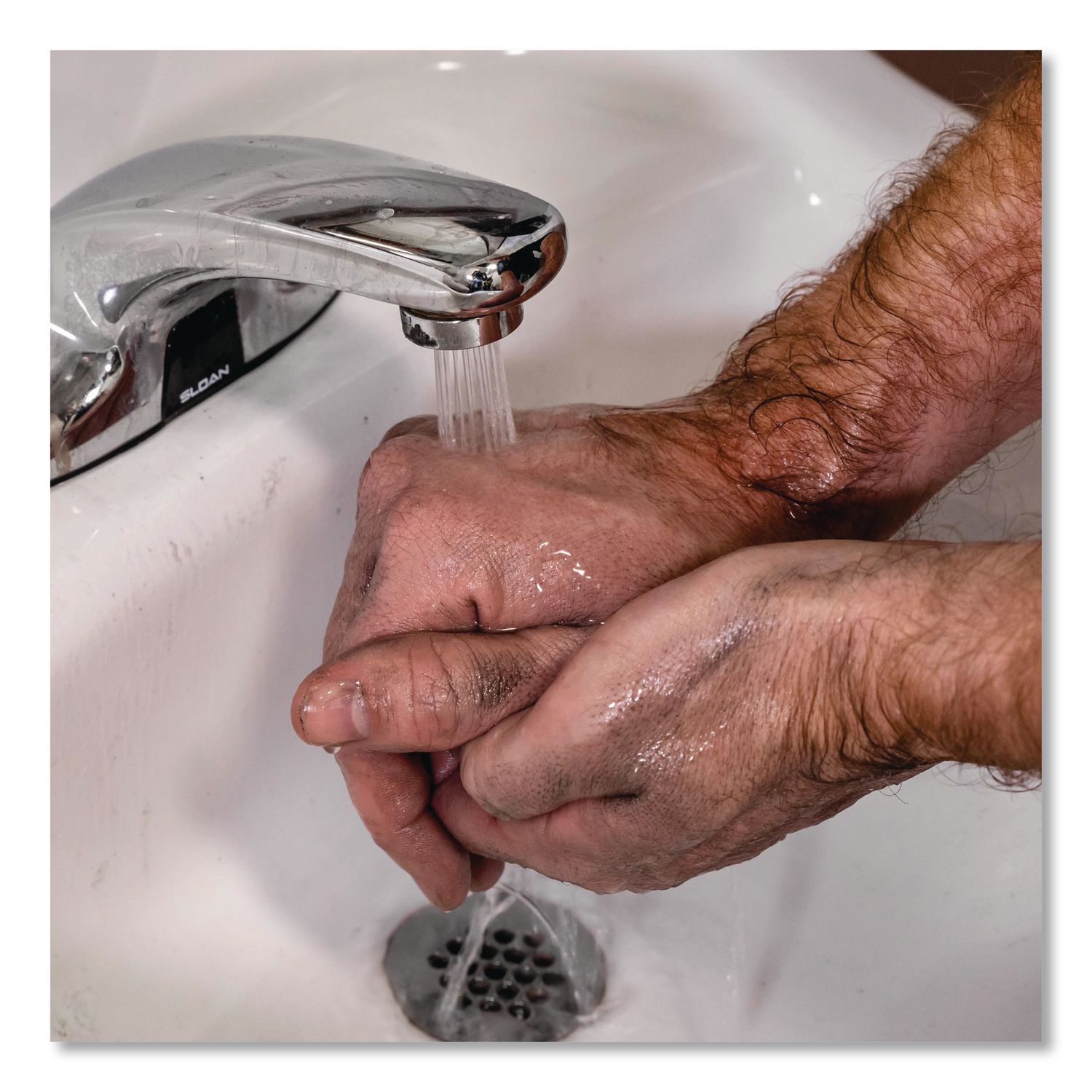 Betco® XHD Hand Cleaner, Fresh Scent, 2 L Refill Bottle, 6/Carton ...