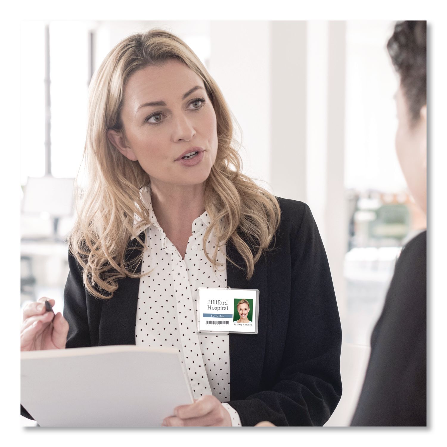 Avery® Clip-Style Name Badge Kit, Clear, 3 x 4 Insert, 50 Badges/Box, 5 ...