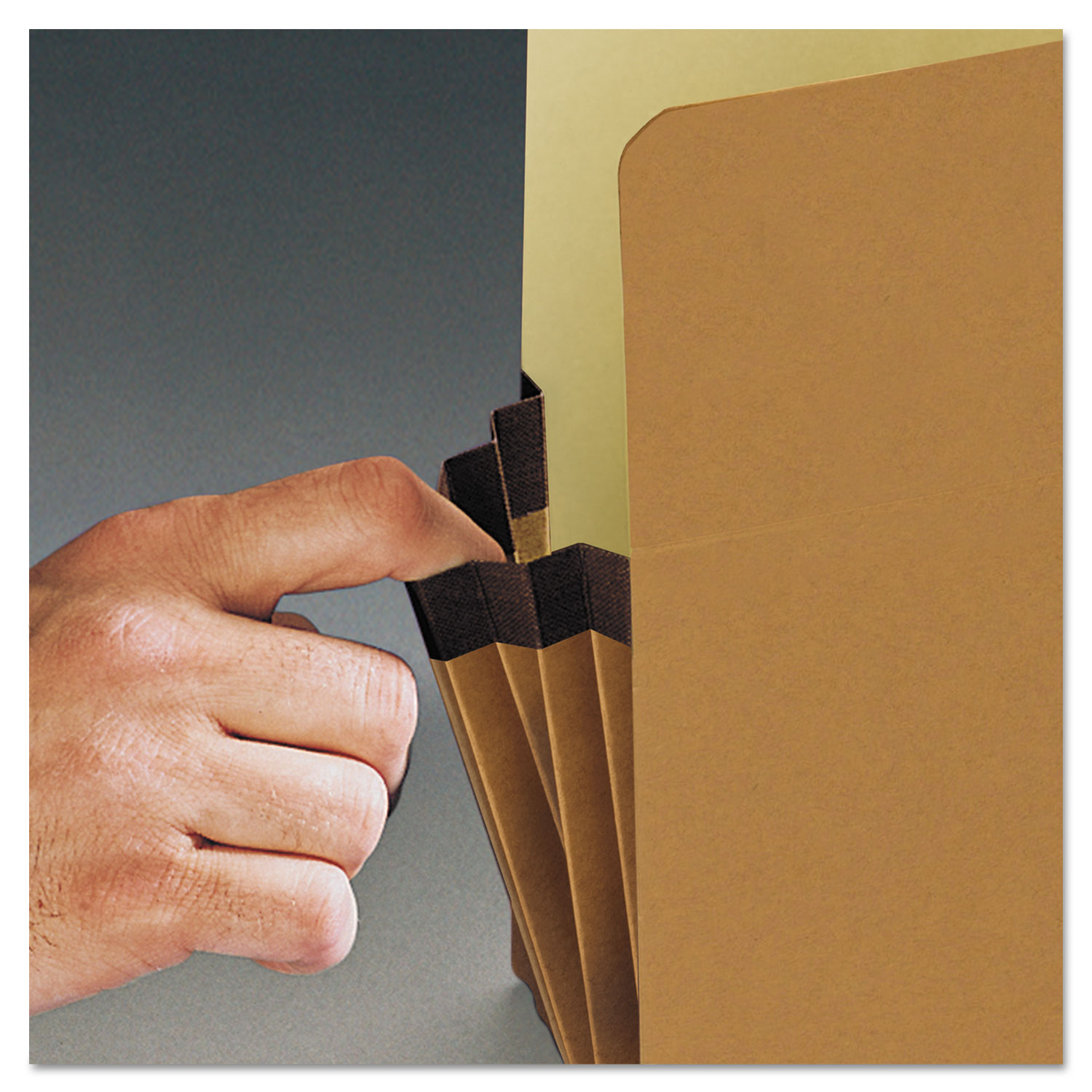 Classic Expanding Wallets, 3.5" Expansion, 1 Section, Elastic Cord ...