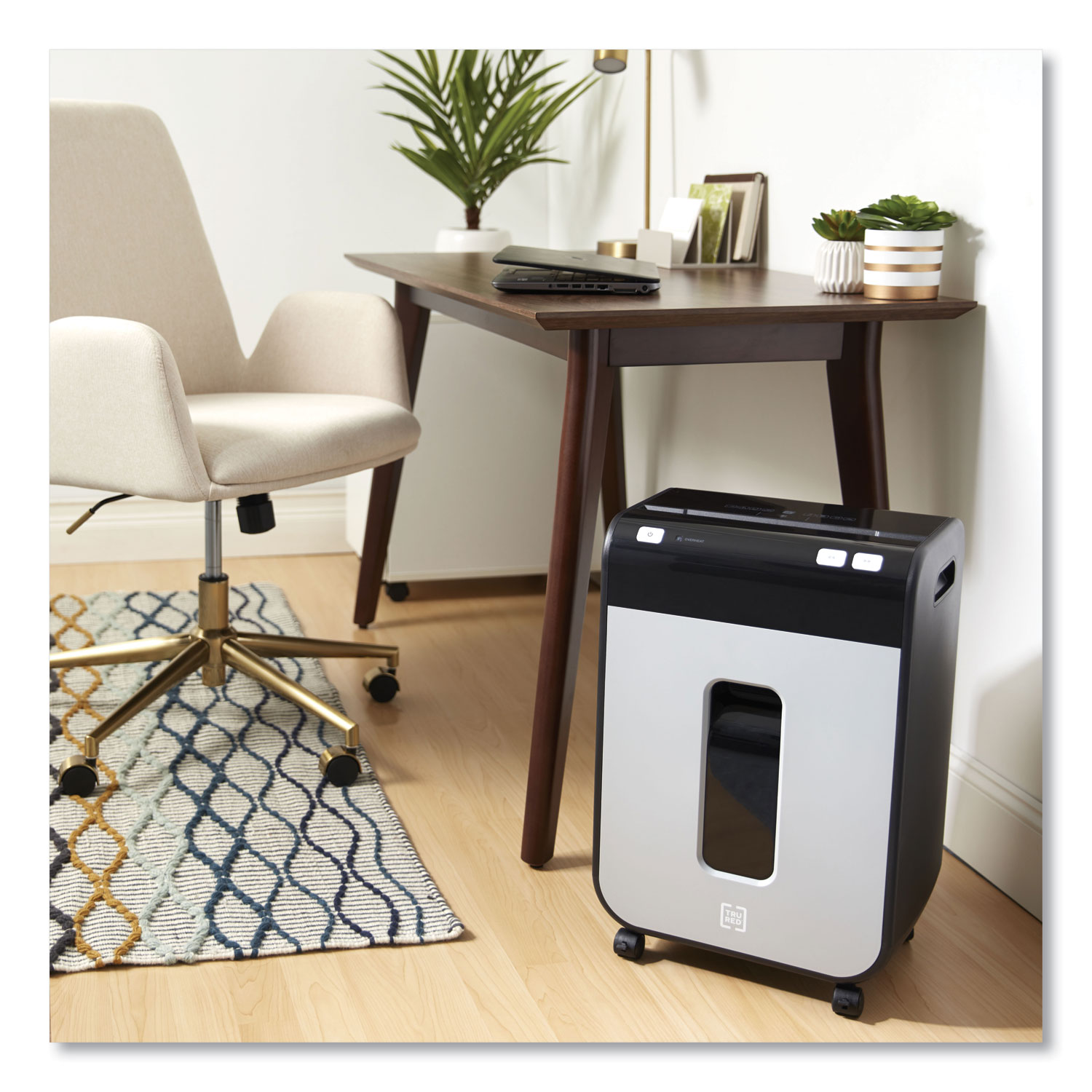 TRU RED™ TR-NMC102A Micro-Cut Personal Shredder, 10 Manual Sheet ...
